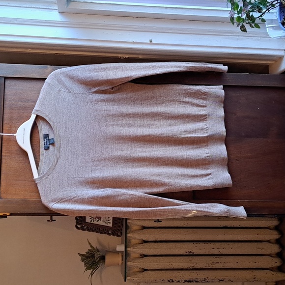 Lord & Taylor | Sweaters | Lord Taylor Size Med Beige Extra Fine Merino ...